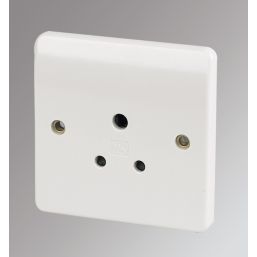 MK Logic Plus 5A 1-Gang Unswitched Round Pin Plug Socket White - Screwfix