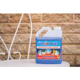 Wet & Forget Mould, Lichen & Algae Remover 2Ltr - Screwfix