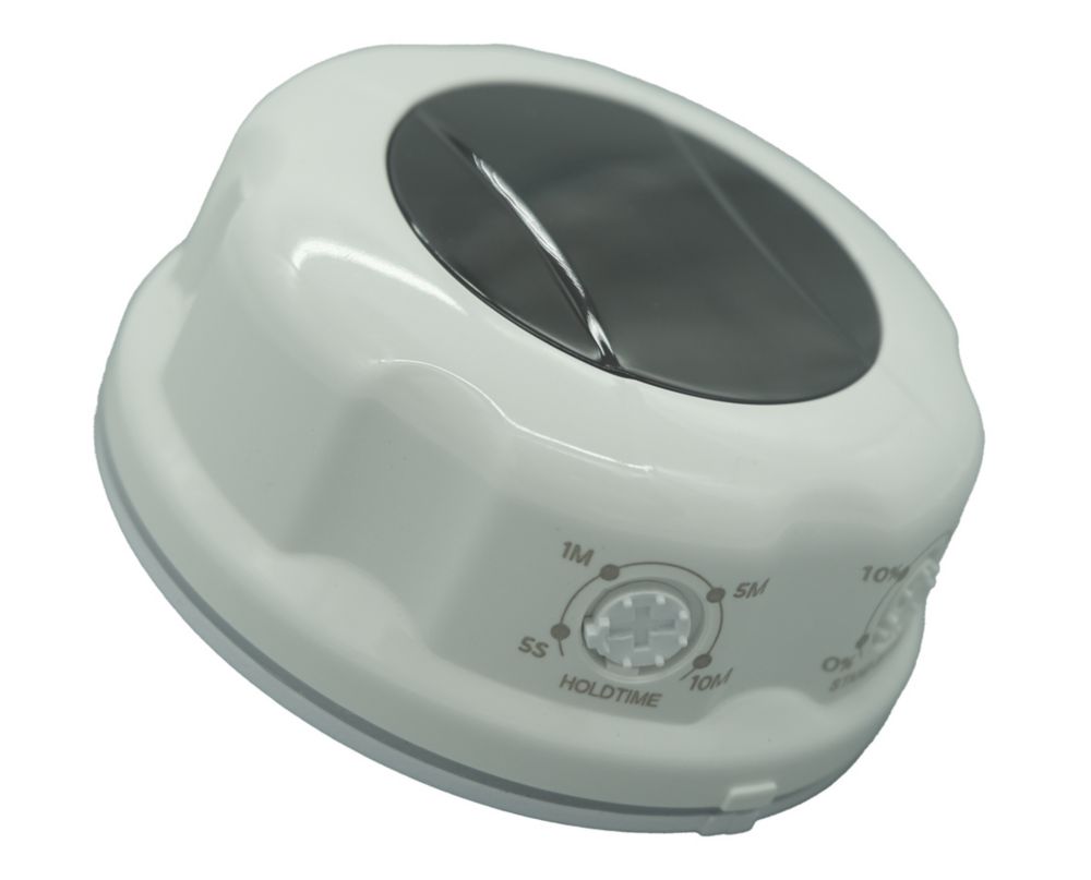 Brackenheath Indoor & Outdoor White Microwave Sensor 150° - Screwfix