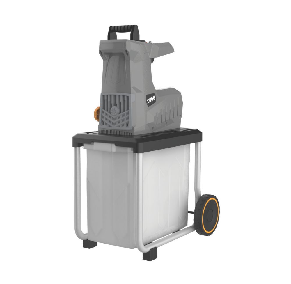 Refurb Titan TTSHR2800 2800W 200kg/hr Garden Shredder 230V - Screwfix