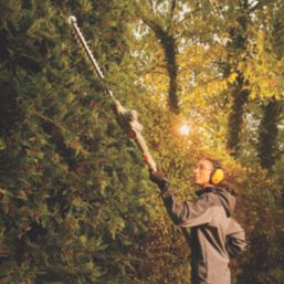 Titan 45cm 18V Li-Ion TXP Cordless Pole Hedge Trimmer - Bare - Screwfix