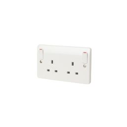 MK Logic Plus 13A 2-Gang DP Switched Plug Socket White - Screwfix