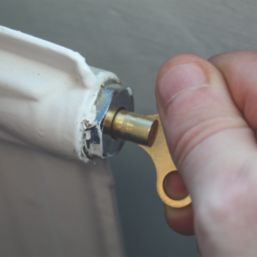 Faithfull Brass Radiator Keys 2 Pack - Screwfix