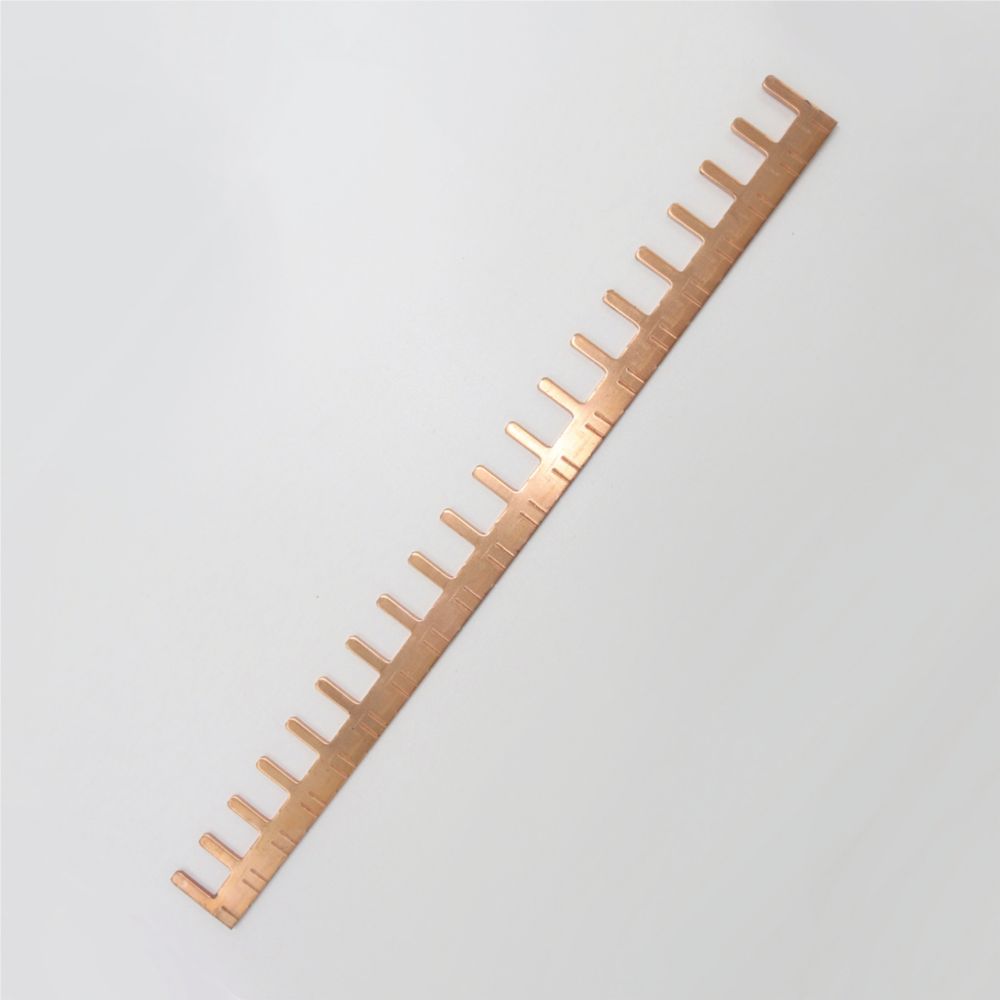 MK Sentry 21-Way Busbar 35mm - Screwfix