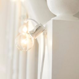 Command Clear Self-Adhesive Decorating Clips 40 Piece Set - Screwfix