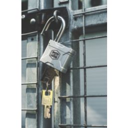 Smith & Locke Steel Water-Resistant Padlock 55mm - Screwfix