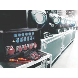 Wera Kraftform Kompakt VDE Interchangeable Screwdriver Set 16 Pieces - Screwfix