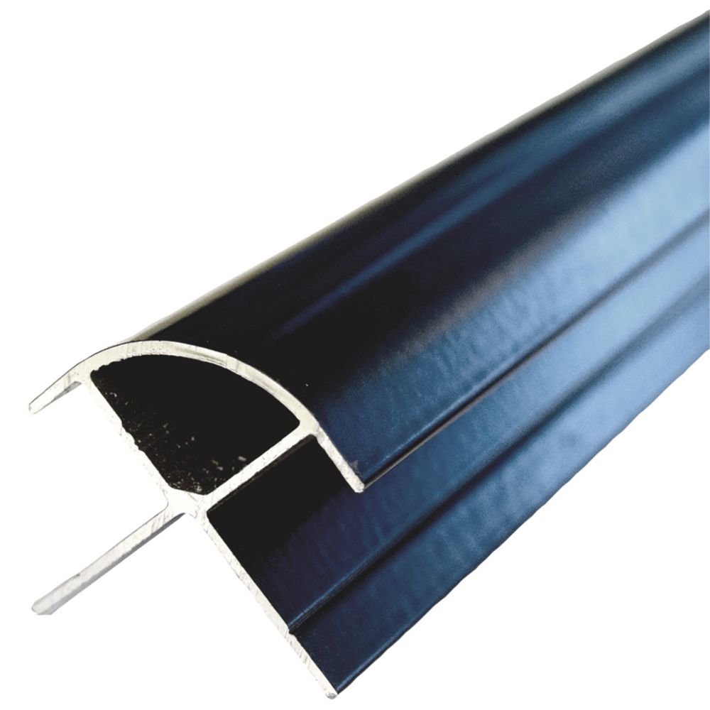 Multipanel Type B External Corner Black 2450mm x 11mm - Screwfix
