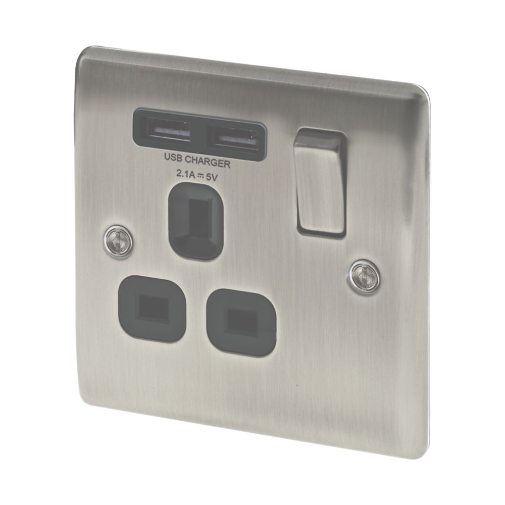 1 Gang USB Sockets | Switches & Sockets | Screwfix.com