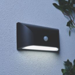 Coast Poole Outdoor LED Lighting With PIR Sensor Black 5W 300lm - Screwfix
