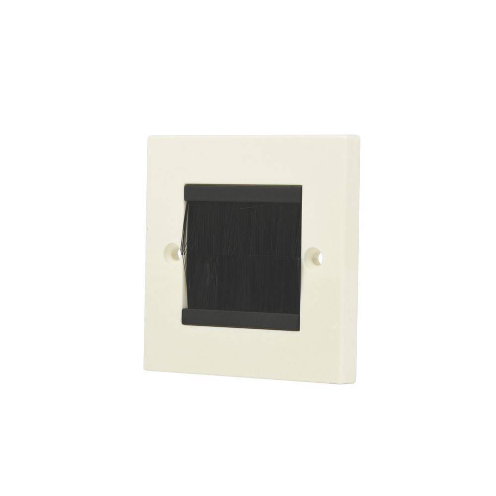 Labgear 2-Module Modular Brush Flex Outlet White - Screwfix
