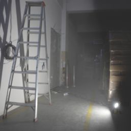 LAP LED Mains-Powered Work Light 10W 1000lm 220-240V - Screwfix