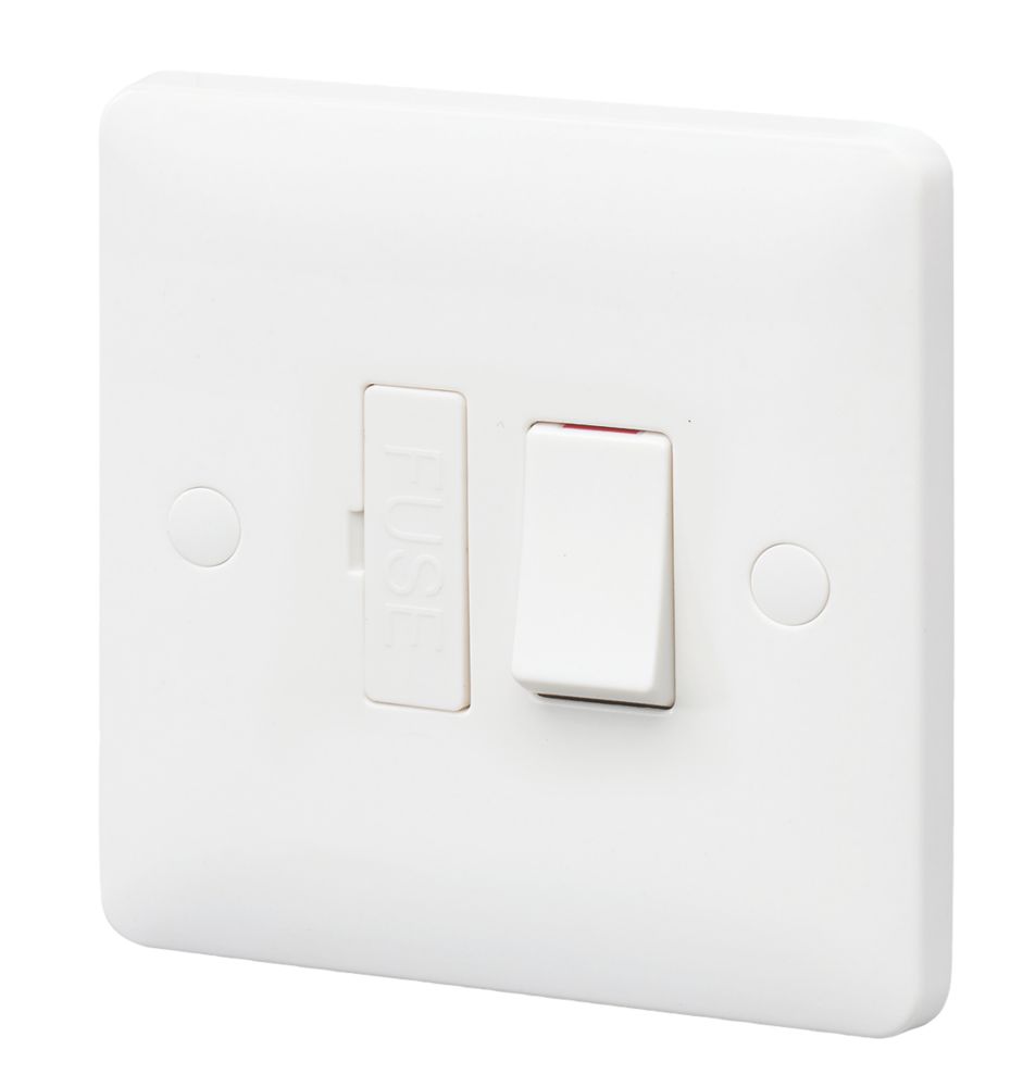 MK Base 13A Switched Fused Spur White - Screwfix