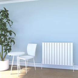 Towelrads Hanworth Plus 700mm x 1120mm 6384BTU White Horizontal ...