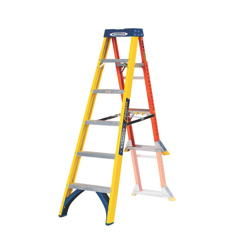 Werner Fibreglass 1.67m 6 Step Swingback A Frame Step Ladder - Screwfix
