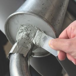 Holts Gun Gum Exhaust Repair Paste White 200g - Screwfix