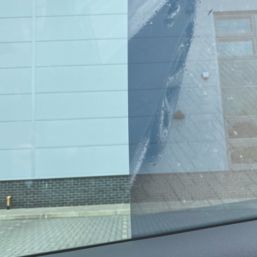 Simply Auto Reflective Silver Window Film Tint 76cm x 152cm - Screwfix