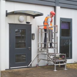 TB Davies Telescopic BS8620 Aluminium Podium Step 1.2-1.45m - Screwfix