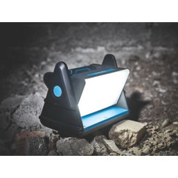 Erbauer Rechargeable LED Work Light 800lm - Screwfix