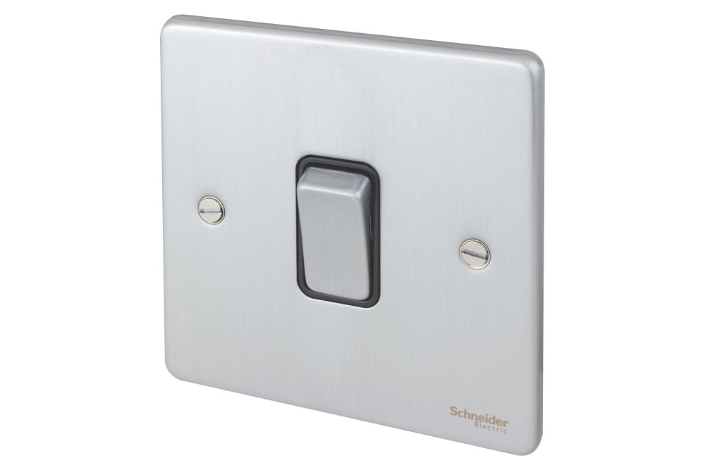 Brushed Chrome Light Switches | Screwfix.com