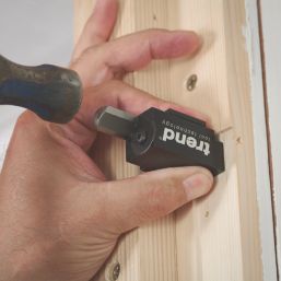 Trend C/CHISEL Corner Chisel - Screwfix