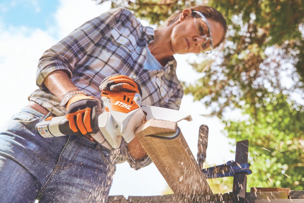 STIHL GTA 26 10.8V Li Ion AS System Cordless 10cm Powered Pruner Bare Screwfix