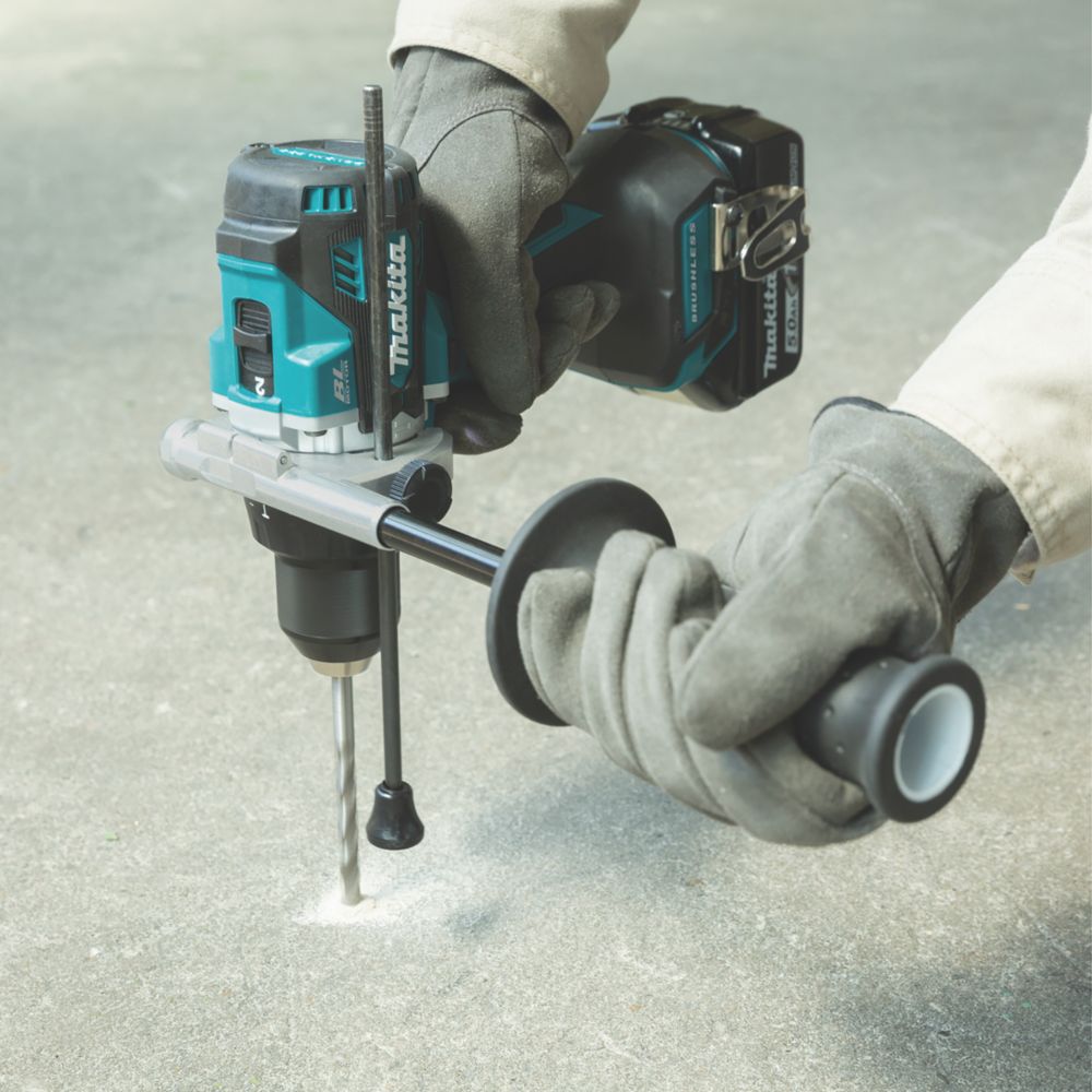 Makita DHP486STJ 18V 2 x 5.0Ah Li Ion LXT Brushless Cordless Combi Drill Screwfix