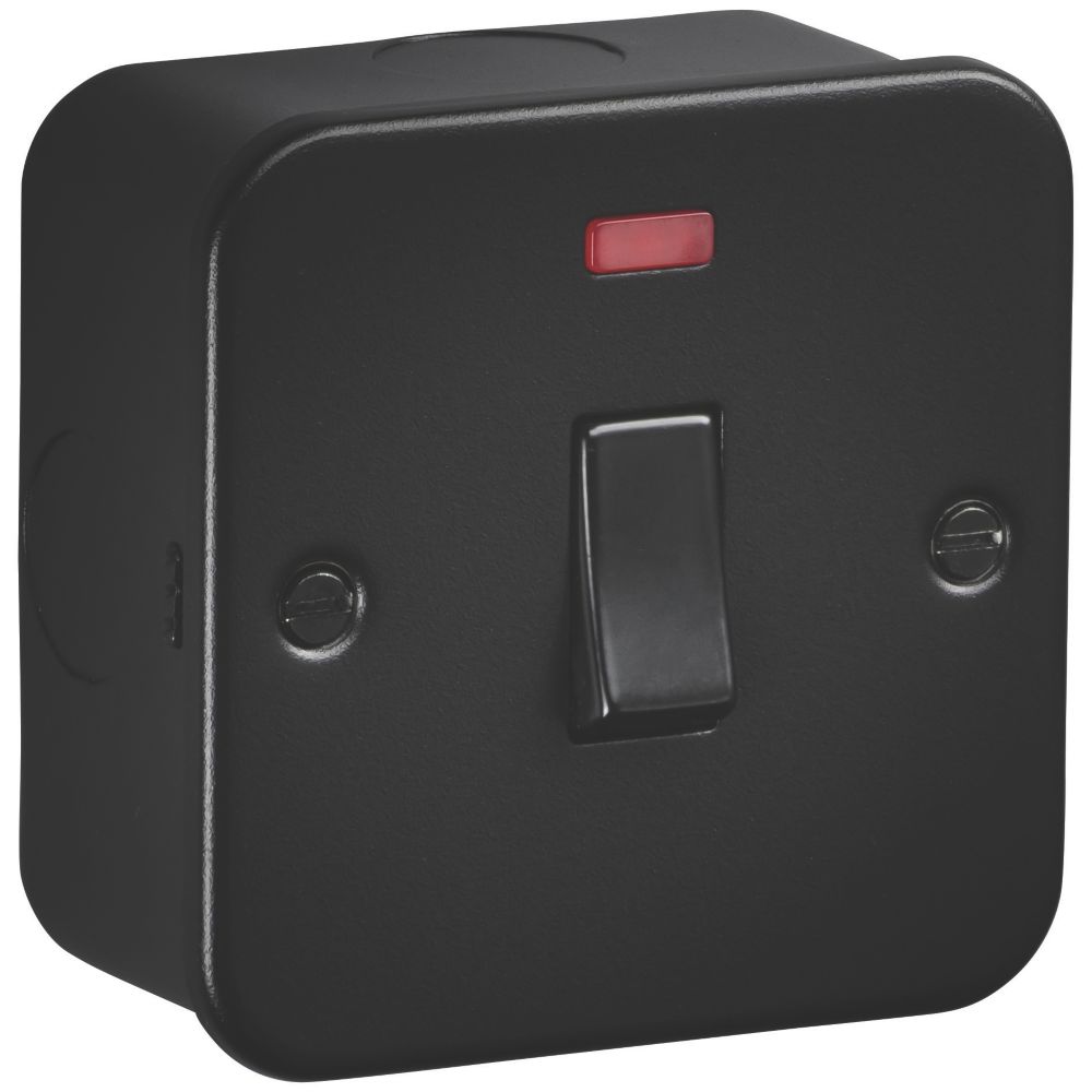 Knightsbridge 45A 1-Gang DP Metal Clad Cooker Switch with Neon - Screwfix
