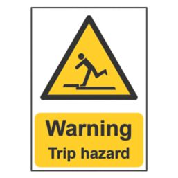 Essentials "Warning Trip Hazard" Sign 210mm x 148mm - Screwfix