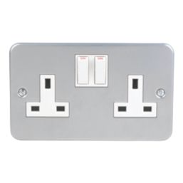 13A 2-Gang SP Switched Metal Clad Socket with White Inserts - Screwfix