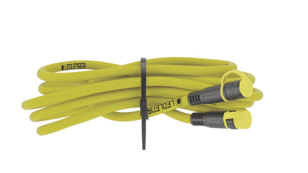 LEDlenser Extension Cable 5m - Screwfix