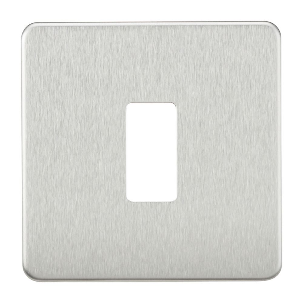 Knightsbridge 1-Module Grid Faceplate Brushed Chrome - Screwfix