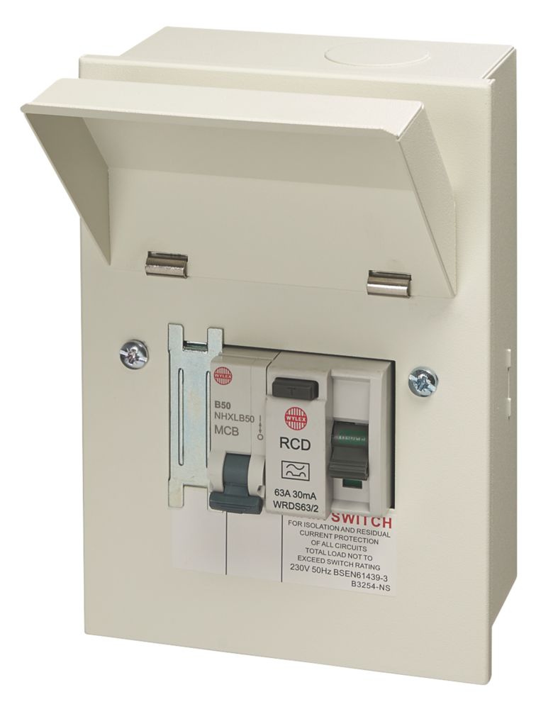 Wylex 4-Module 1-Way Populated Shower Consumer Unit - Screwfix
