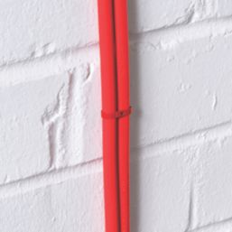 D-Line Red Round Twin Safe-D Stag Cable Clips 2x 6-8mm² 100 Pack - Screwfix