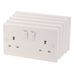 Essentials 13A 2-Gang SP Switched Plug Sockets White 5 Pack - Screwfix