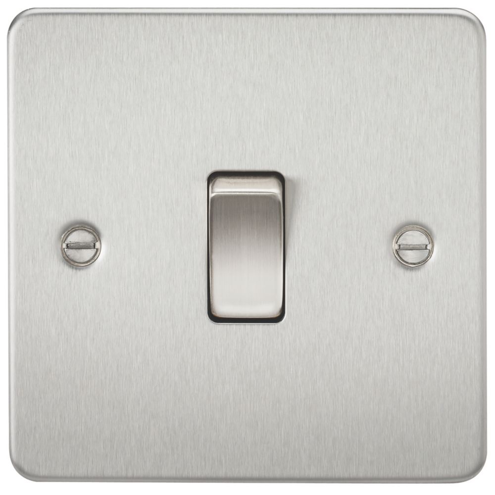 Knightsbridge 10AX 1-Gang 2-Way Light Switch Brushed Chrome - Screwfix