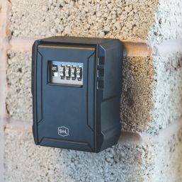 Smith & Locke Water-Resistant Combination Heavy Duty Key Safe - Screwfix