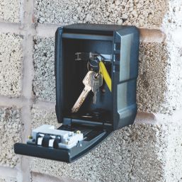 Smith & Locke Water-Resistant Combination Heavy Duty Key Safe - Screwfix