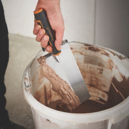 Magnusson Bucket Trowel 7 1/2" - Screwfix