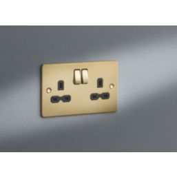 Knightsbridge 13A 2-Gang DP Switched Double Socket Polished Brass with ...