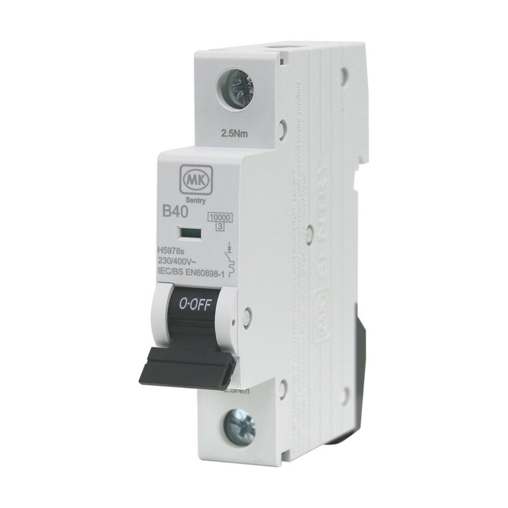 MK Sentry 40A SP B Curve 3-Phase MCB - Screwfix