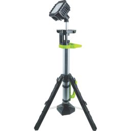 Luceco Rechargeable LED Telescopic Tripod Worklight 2000lm - Screwfix