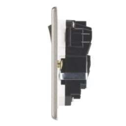 Contactum iConic 13A 1-Gang DP Switched Socket + 3.1A 15.5W 1-Outlet ...