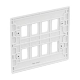 British General Nexus 800 Grid 8-Module Grid Faceplate White - Screwfix