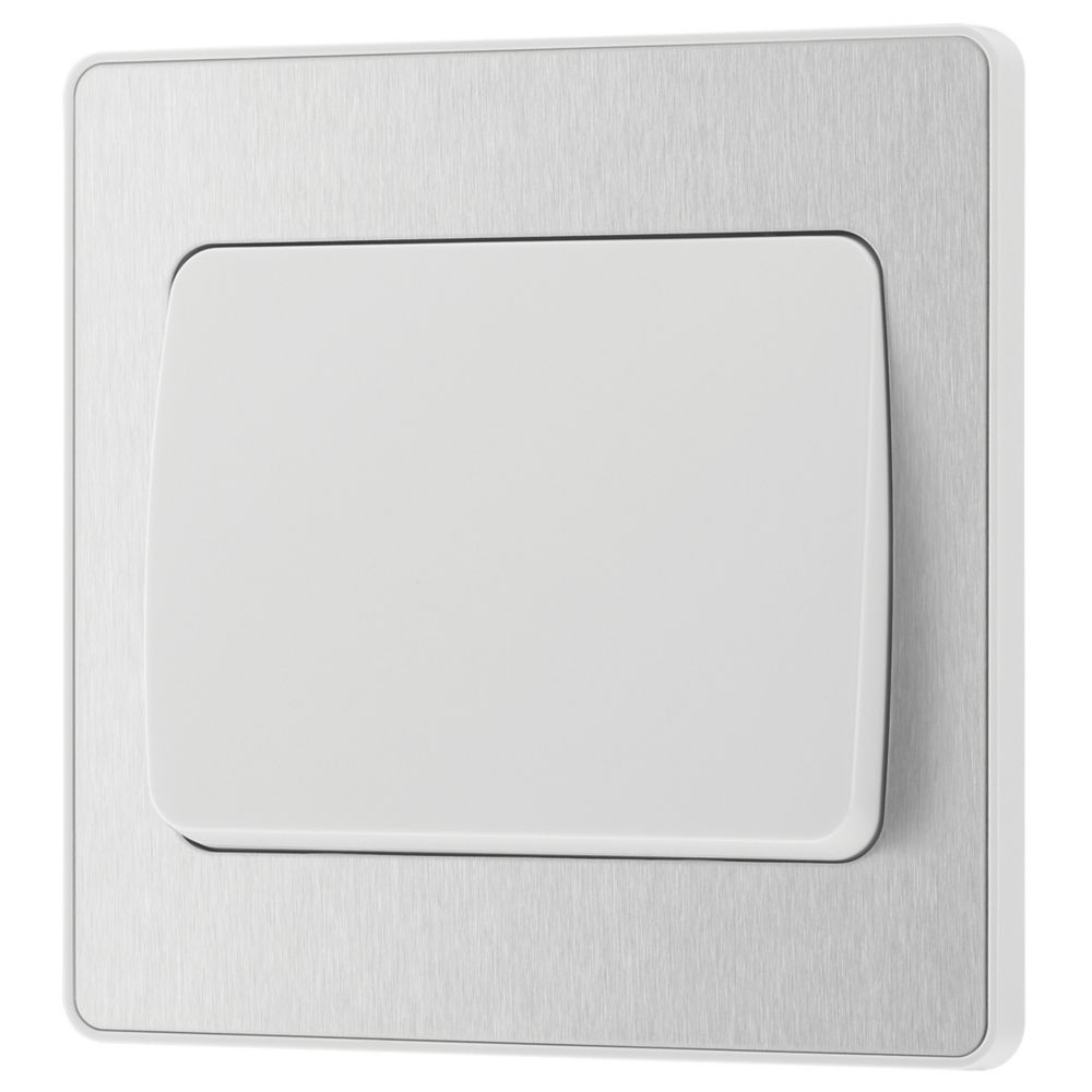 Wide Rocker Light Switches | Switches & Sockets | Screwfix.com