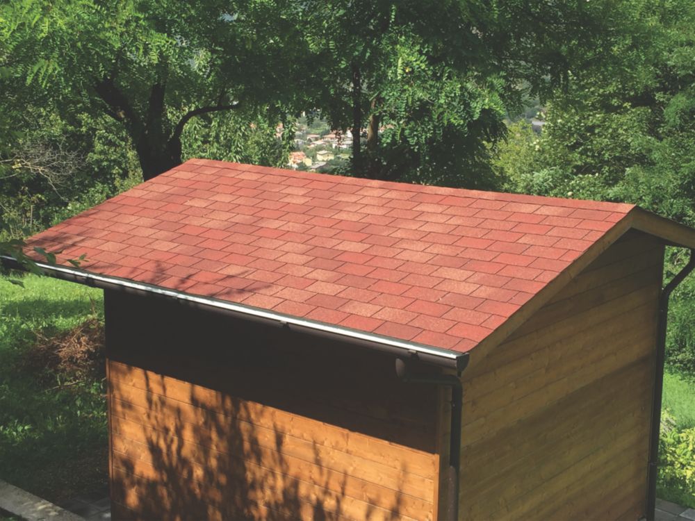 Roof Pro Red Square Bitumen Roof Shingles 1m x 340mm 16 Pack - Screwfix