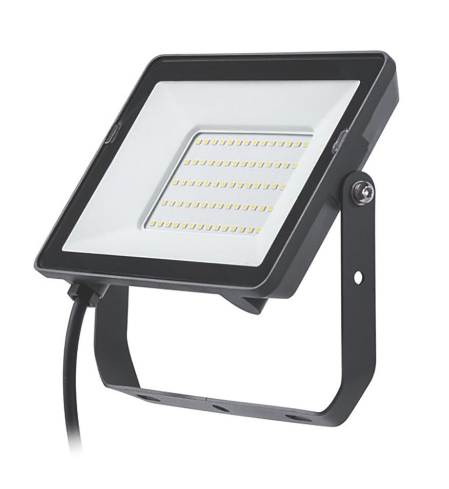 Philips ProjectLine Outdoor LED Floodlight Black 30W 2850lm - Screwfix