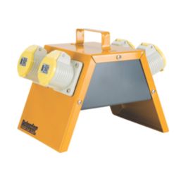 Defender 16A 4-Way Splitter Box 3m 110V - Screwfix