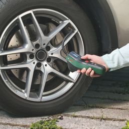 Bosch Easy Pump Digital Air Compressor - Screwfix