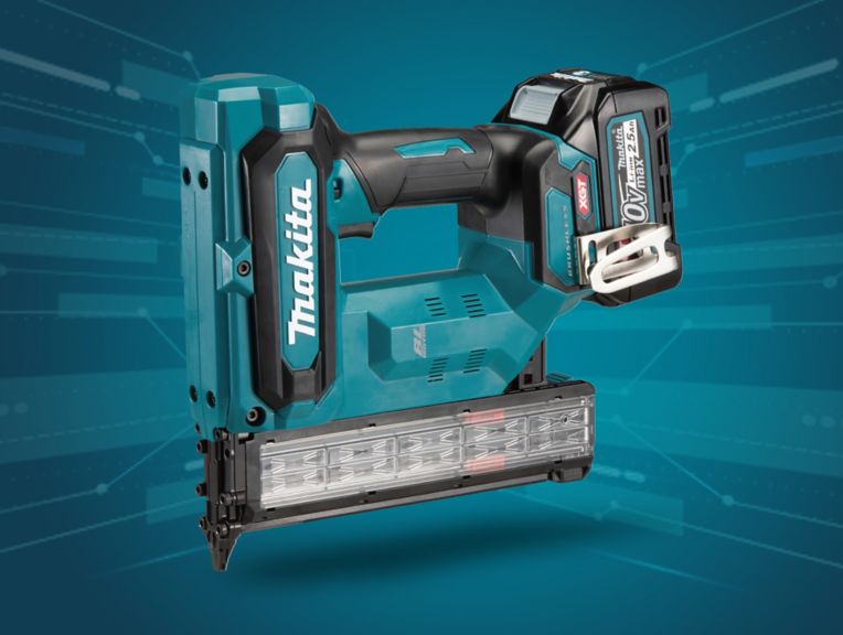 Makita 40V XGT | Screwfix
